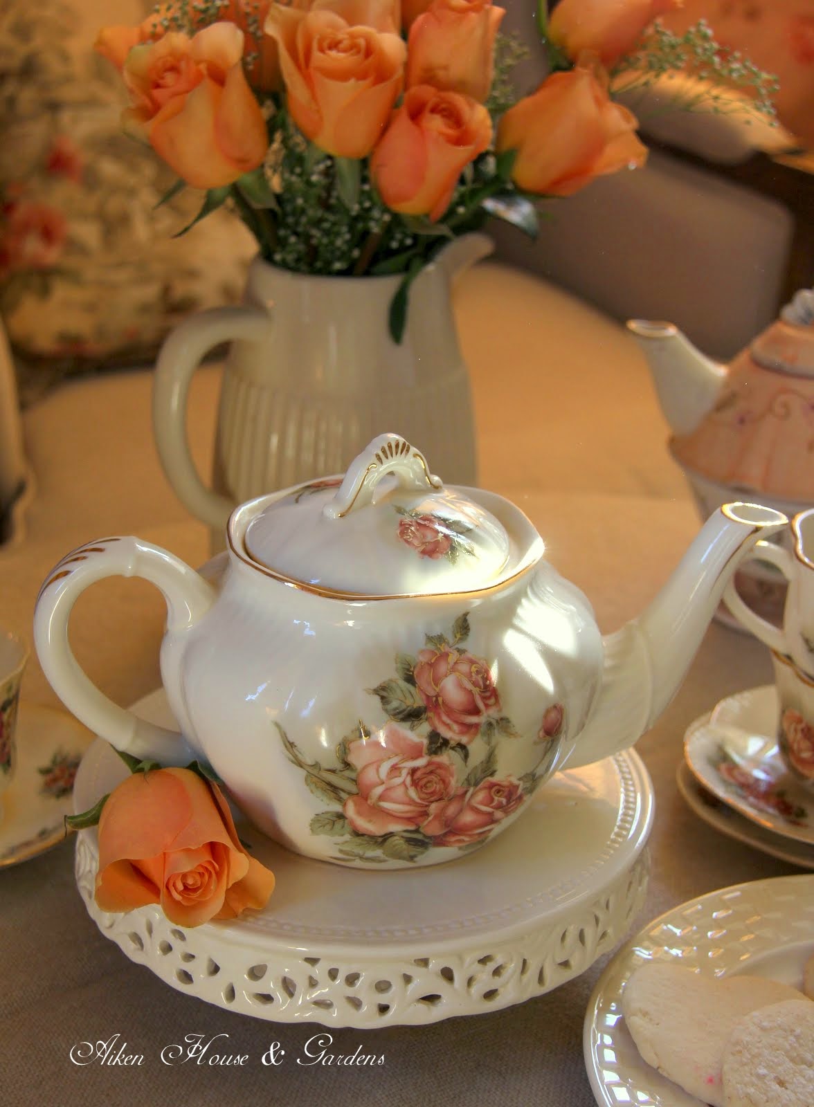Aiken House & Gardens: Country Rose Afternoon Tea