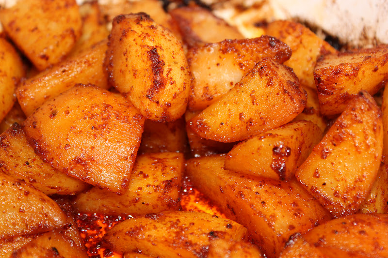 THE BUSY MOM CAFE: The Weekend Chef: BBQ Potatoes