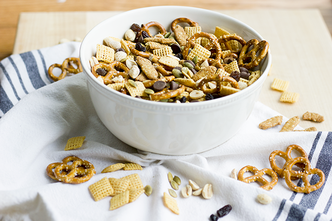 Bubby and Bean ::: Living Creatively: Peanut Butter Chex Trail Mix