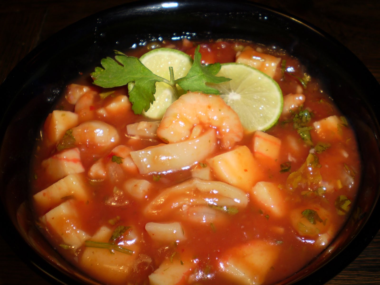 Sazón del corazón: Coctel de mariscos