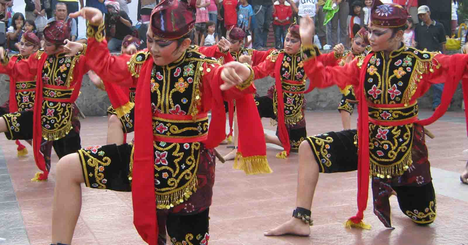 Remo Dance, Traditional Dance From East Java - My Indonesian