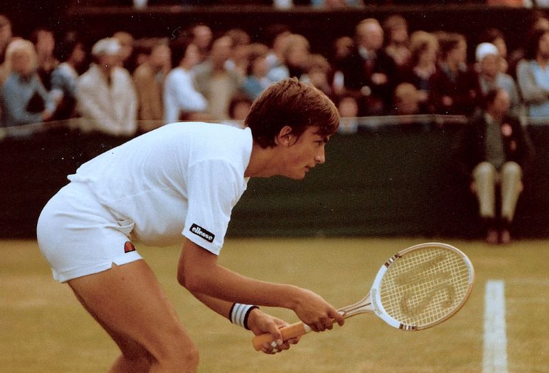 Tennis Golden Oldies: 32 Retro Photos of Male Tennis Players in the ...
