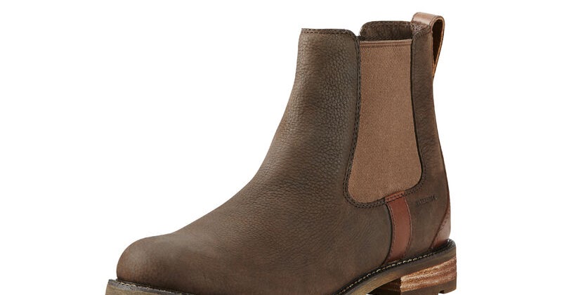 Horse Country Chic: The Search for the Perfect Farm Shoe