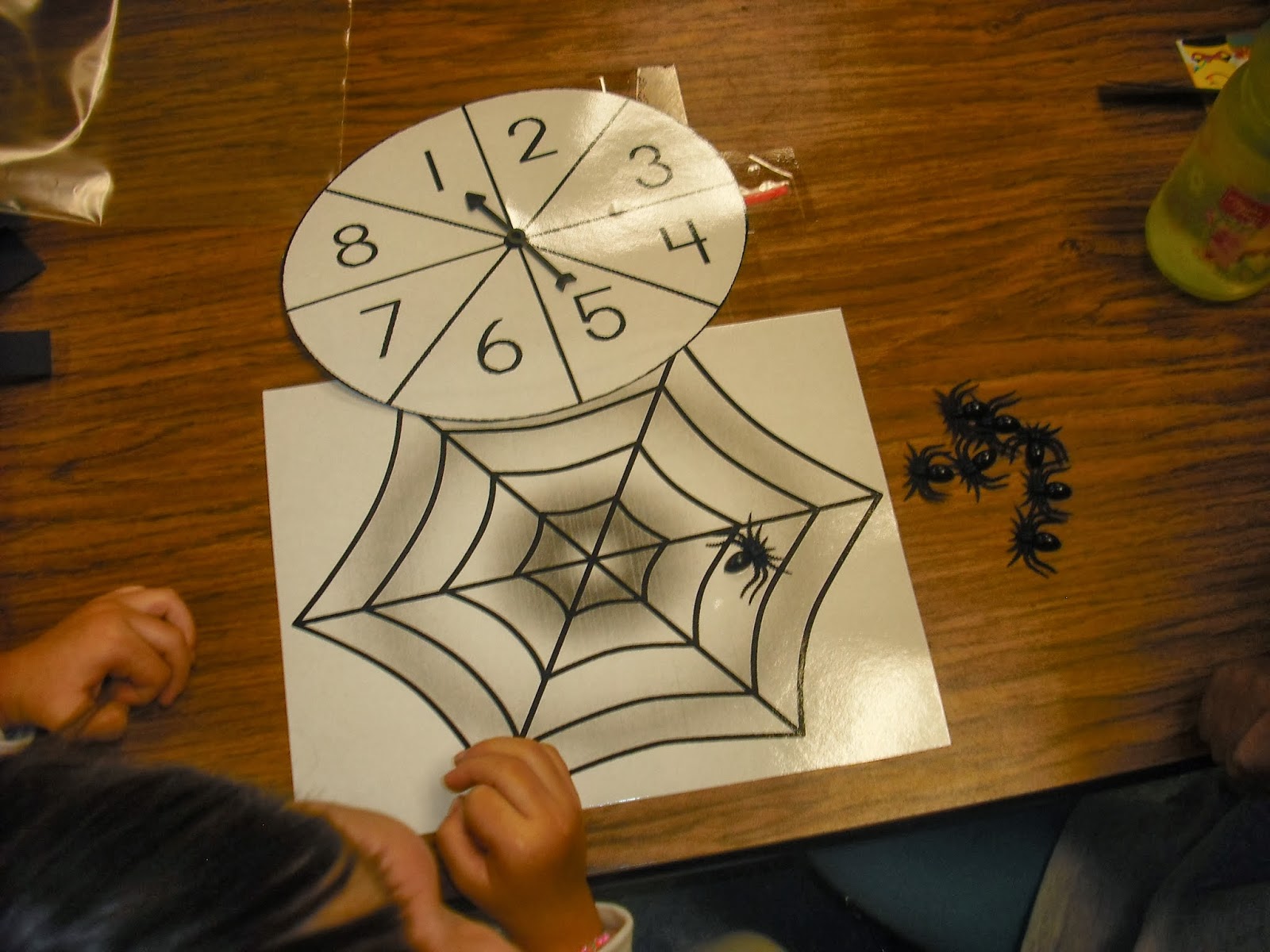 Sprinkles to Kindergarten!: Spooky Spiders and the Number 8