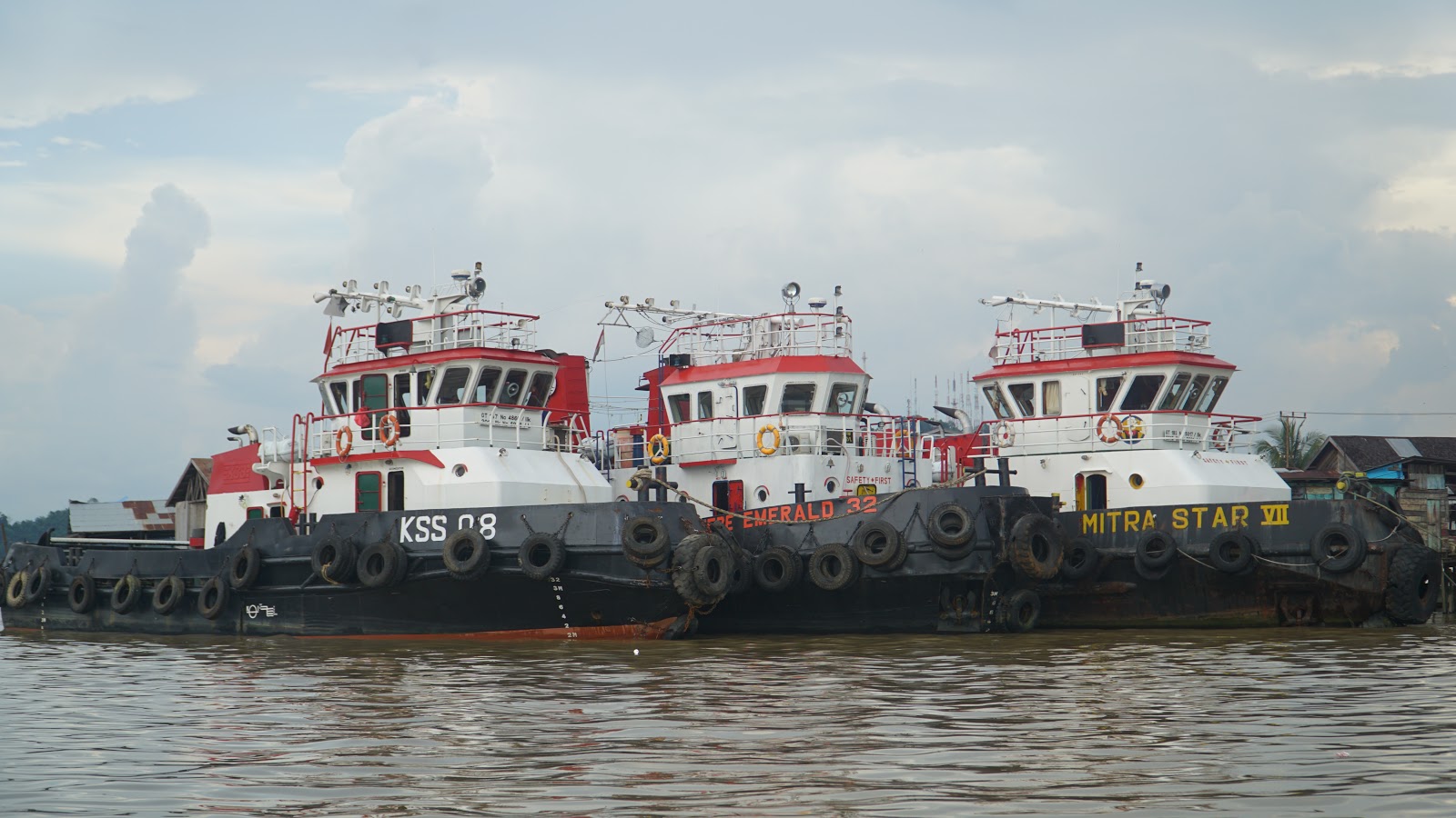Jalan Pintas: Jenis dan Fungsi Tugboat