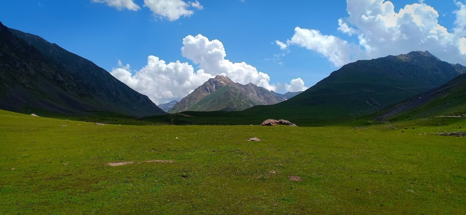 Supat Valley Photos |supatvalley.com | Supat Valley