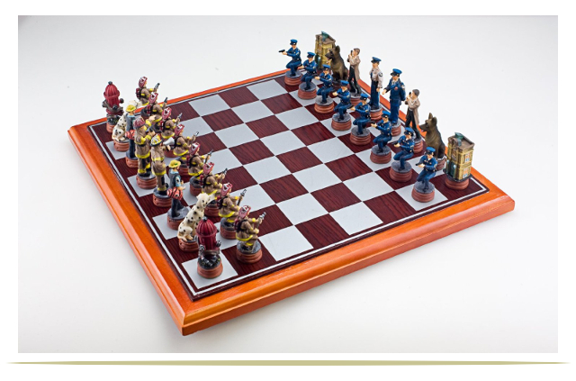 9 Cool Things: 9 Cool Chess Sets for Gift Ideas & Collecting