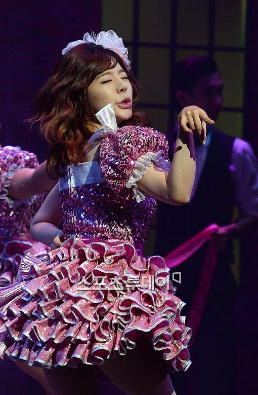 Check out SNSD Sunny's videos and pictures from the Press Call of ...