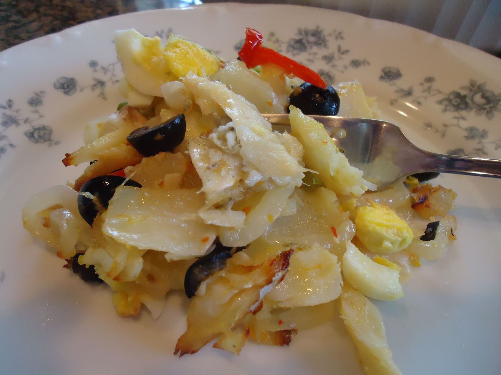 Portuguese-Style Cod with Onions, Peppers & Black Olives
