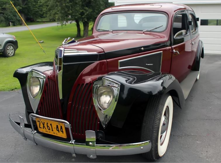 Just A Car Guy: checker model A, I didn't know that the back slid down ...