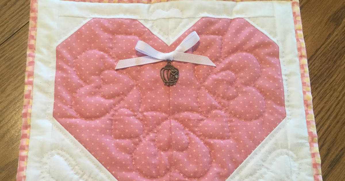 My Sewing Room: Valentine mini quilt