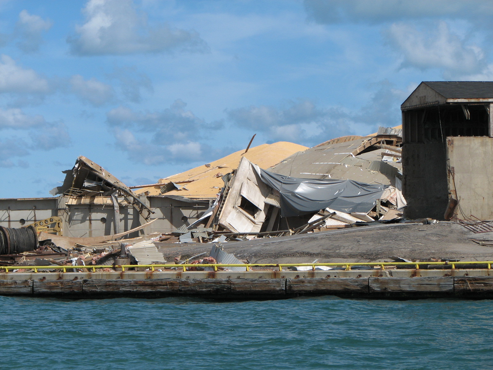 Memories Of The Past: GODERICH TORNADO AUGUST 21, 2011 (OUR TOWN)