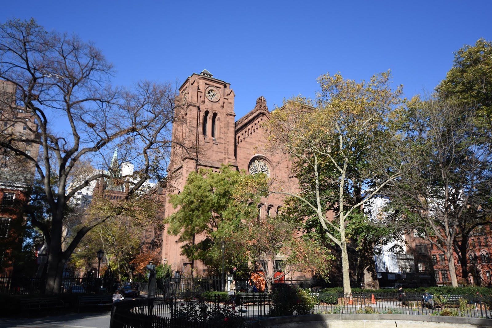 Daytonian in Manhattan: St. George's Episcopal Church -- Stuyvesant Square