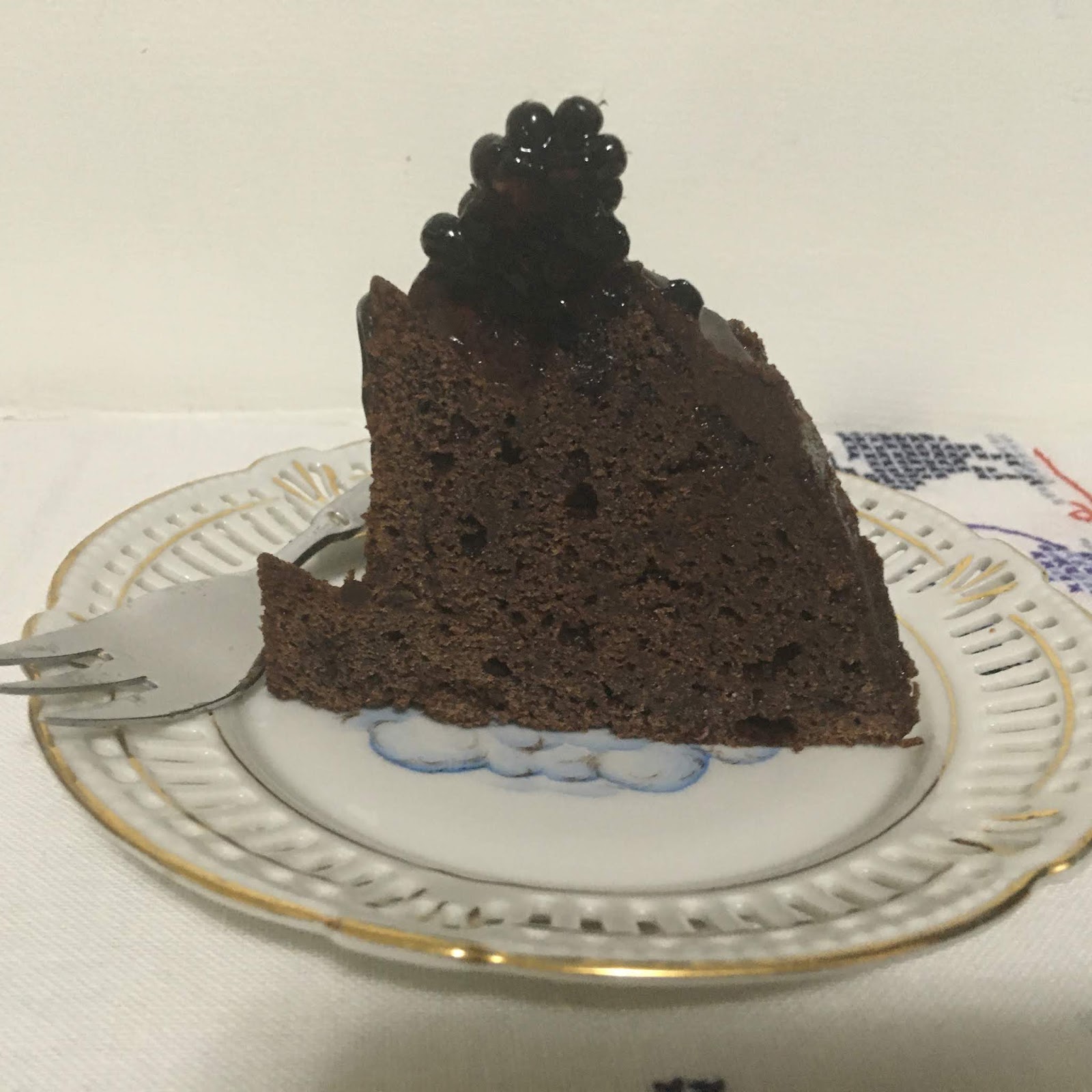 Chocolate Ganache and Blackberry Cake - Charlotte Ree's recipe | Laws ...