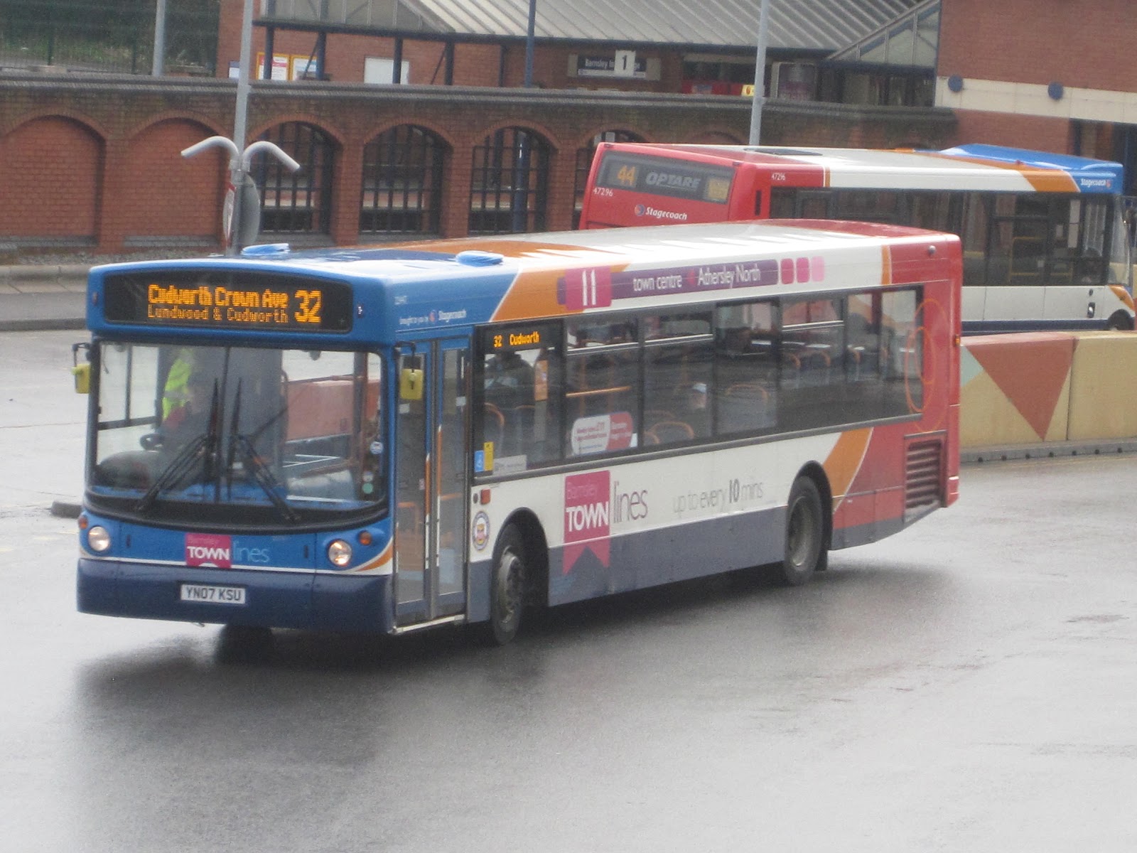 YT03AYF Bus Blog: Barnsley Townlines Update March 2012