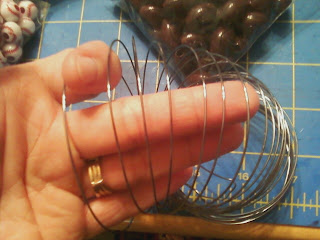 Ronnie McGrath Homemade Crafts: Team Colored Beaded Wire Wrap Bracelet ...