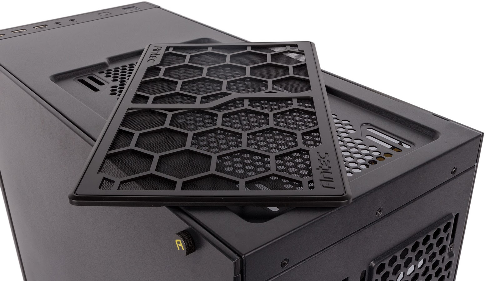 ANTEC P110 Luce Casing Review - FrenzyWeb
