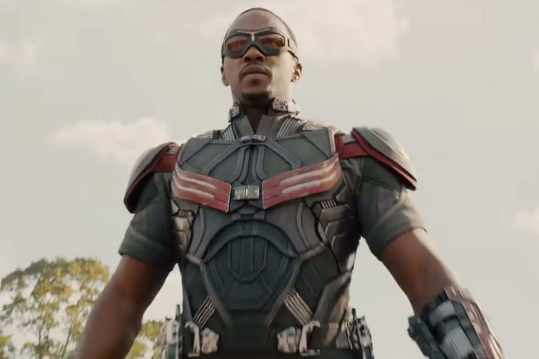 SNEAK PEEK: "Ant-Man" - 'Falcon' Footage