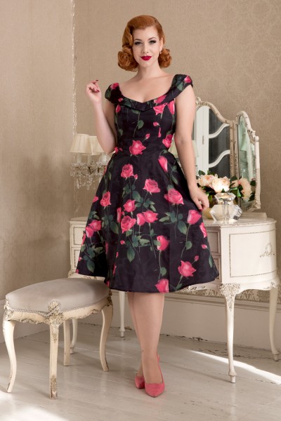 Vintage Inspired Clothing: 6 Vintage Inspired Outfits To Wow Your Guy ...