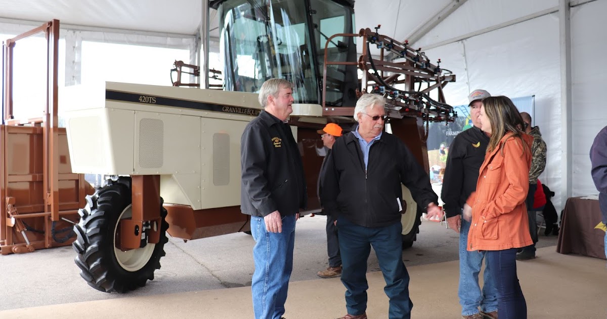 Tobacco Farmer Newsletter: A LOOK BACK AT THE SOUTHERN FARM SHOW