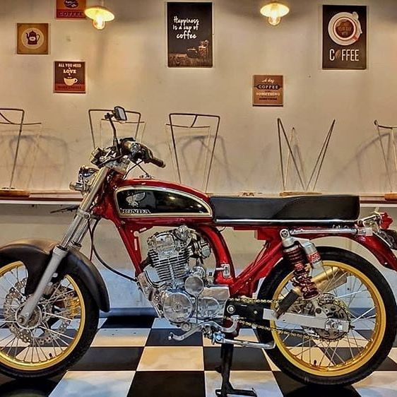 20 Gambar HD Modifikasi CB100 Warna Merah Terbaru 2020