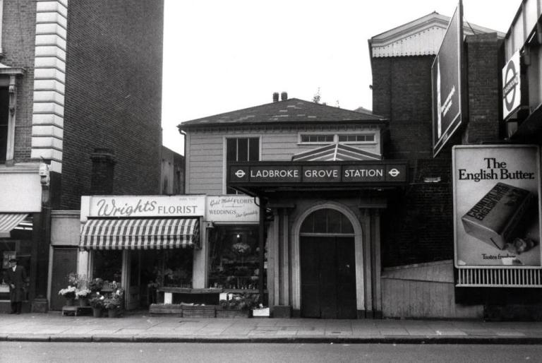 And Now It's All This !: Getting It Straight In Notting Hill Gate: A ...