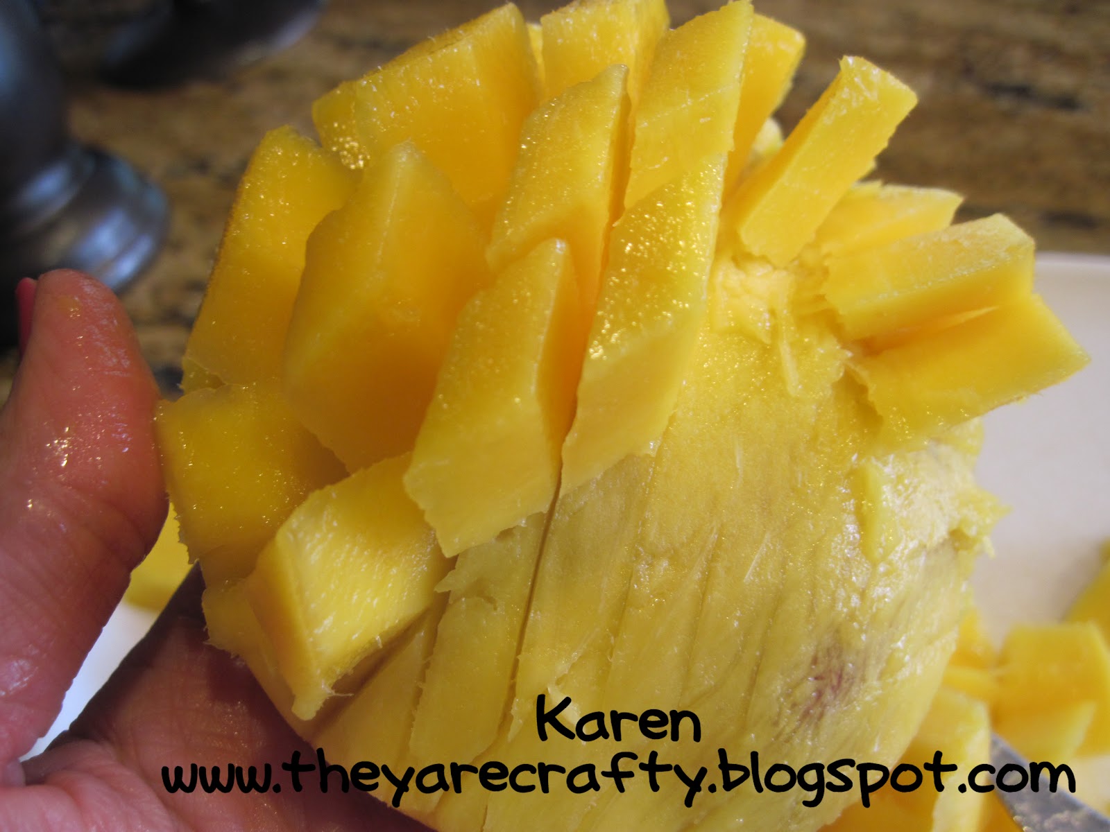 They Are Crafty: How to peel a Mango