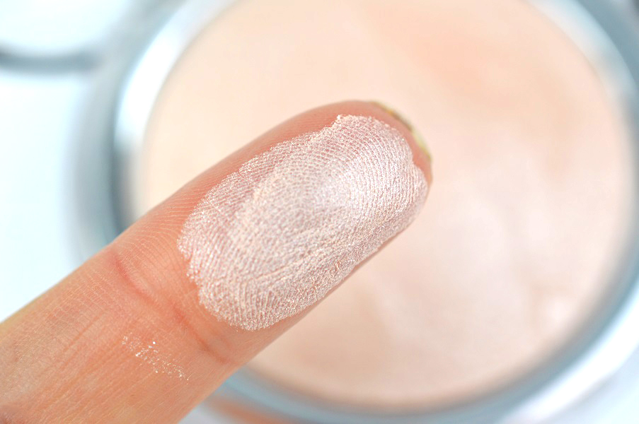 Glam & Shine - Beautyblog: Catrice High Glow Mineral Highlighting Powder