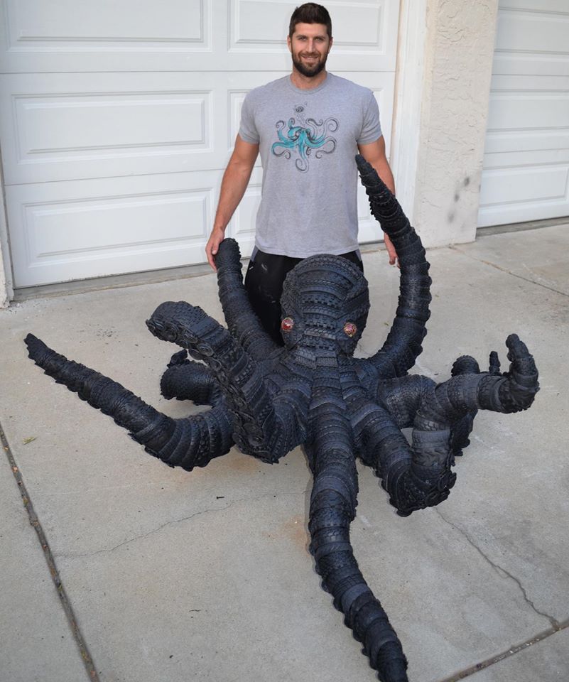 These life-like wildlife sculptures are actually made with tire treads