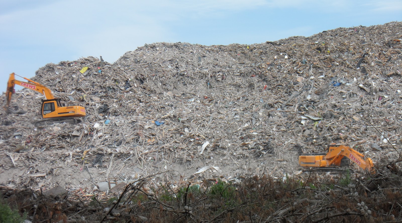 Woza Wanderer: Year 2 CERA. Burwood Dump, Exclusion Zone. Reckoning ...