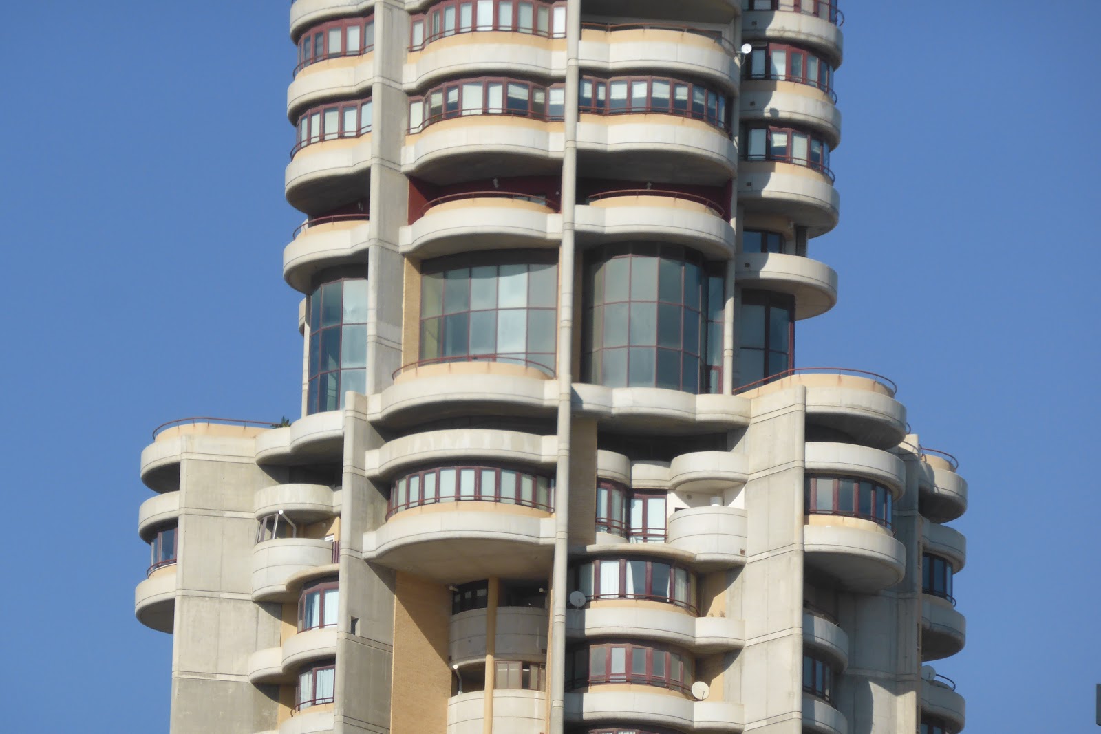 Vakantie in Spanje : Bezoek Benidorm: Neguri Gane - 148 meter / 43 ...