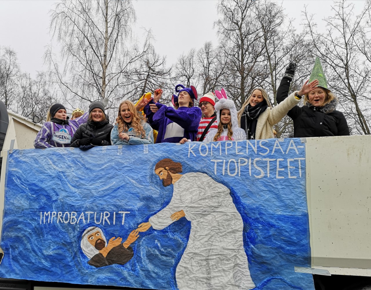 Kokkolan suomalainen lukio: Penkkarit 2020