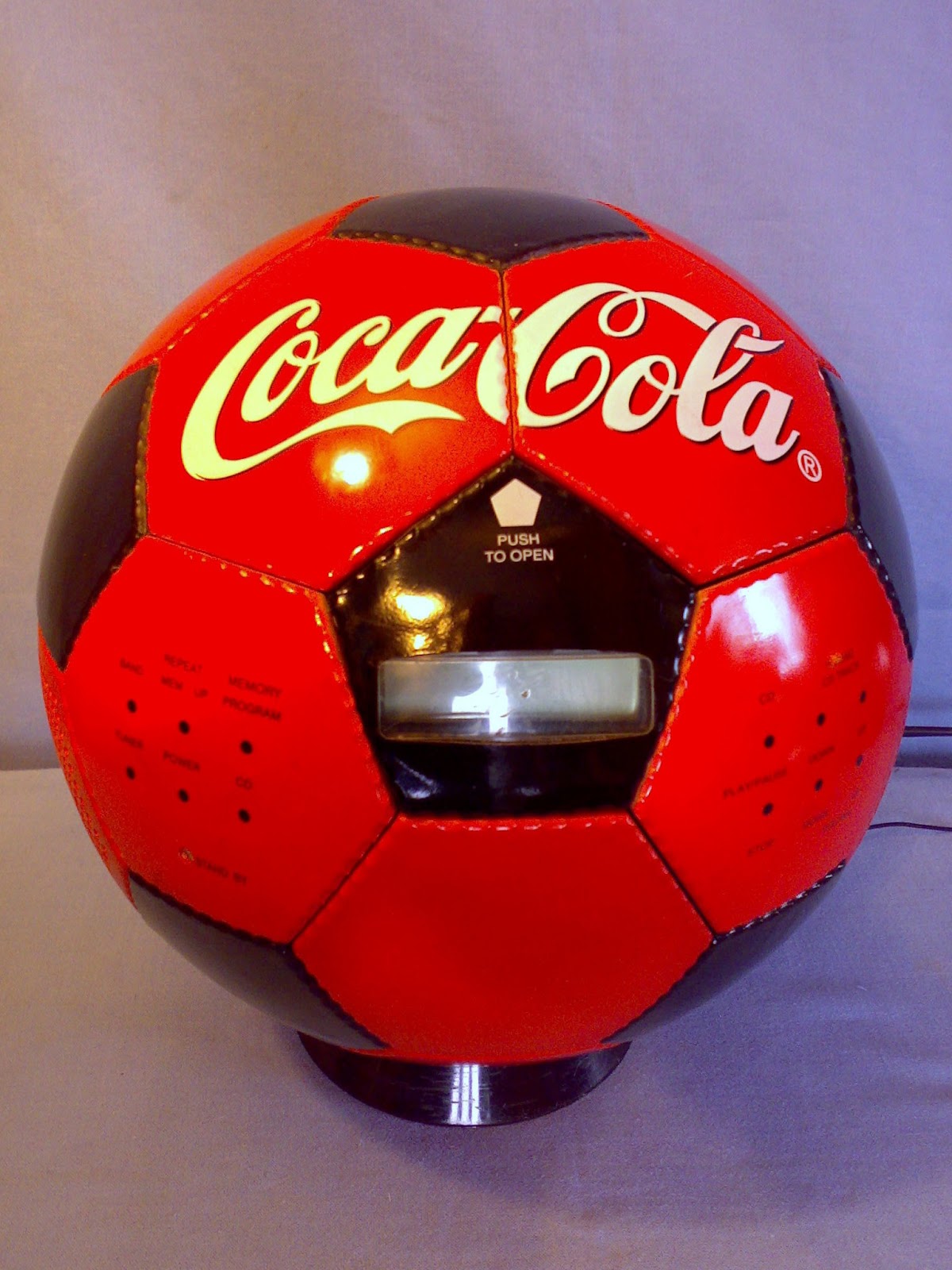 TOM's TECH TOYS: COCA-COLA