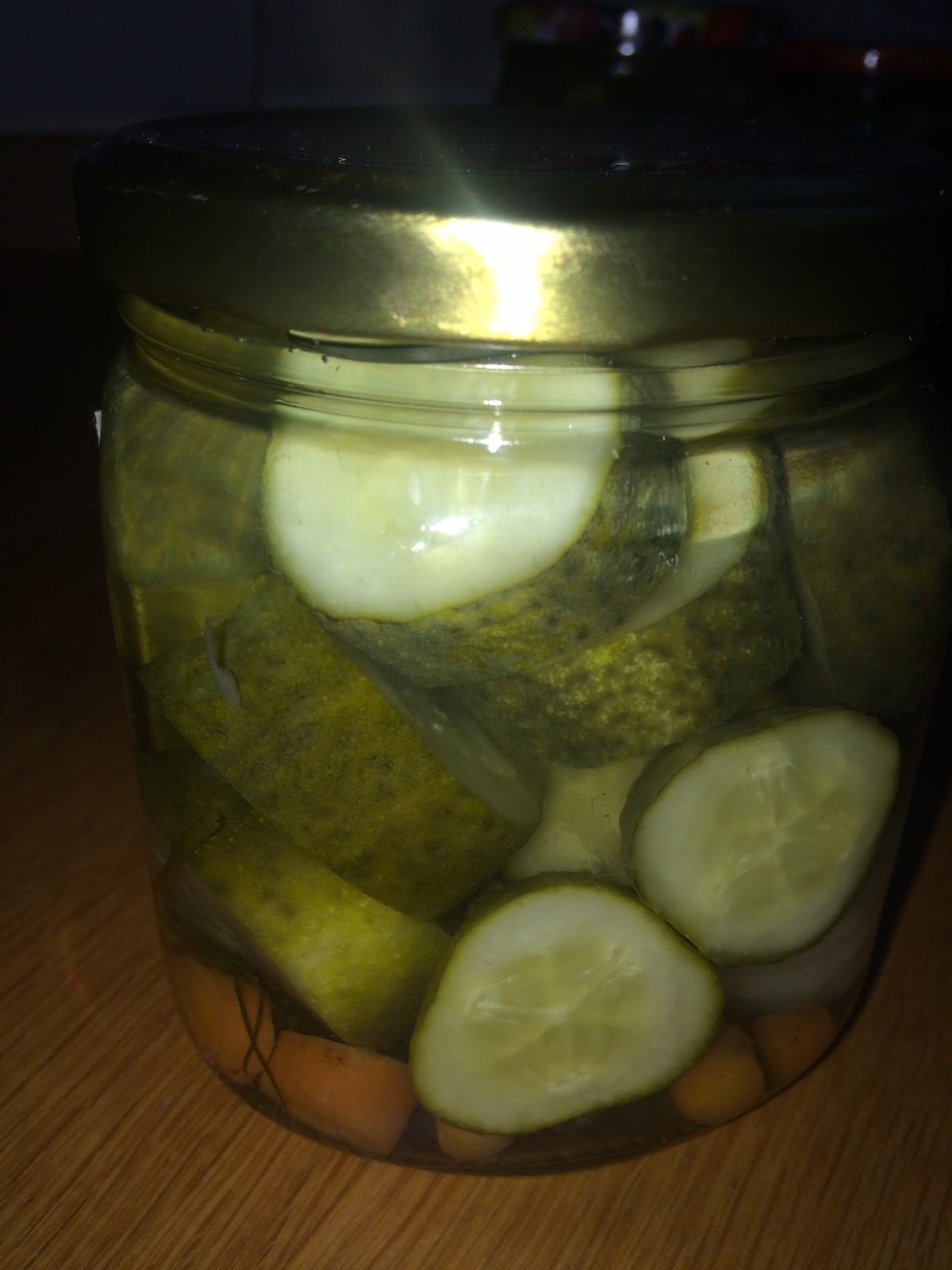 Head ja paremat...: Marineeritud kurgid "Bulgaaria puhkab"