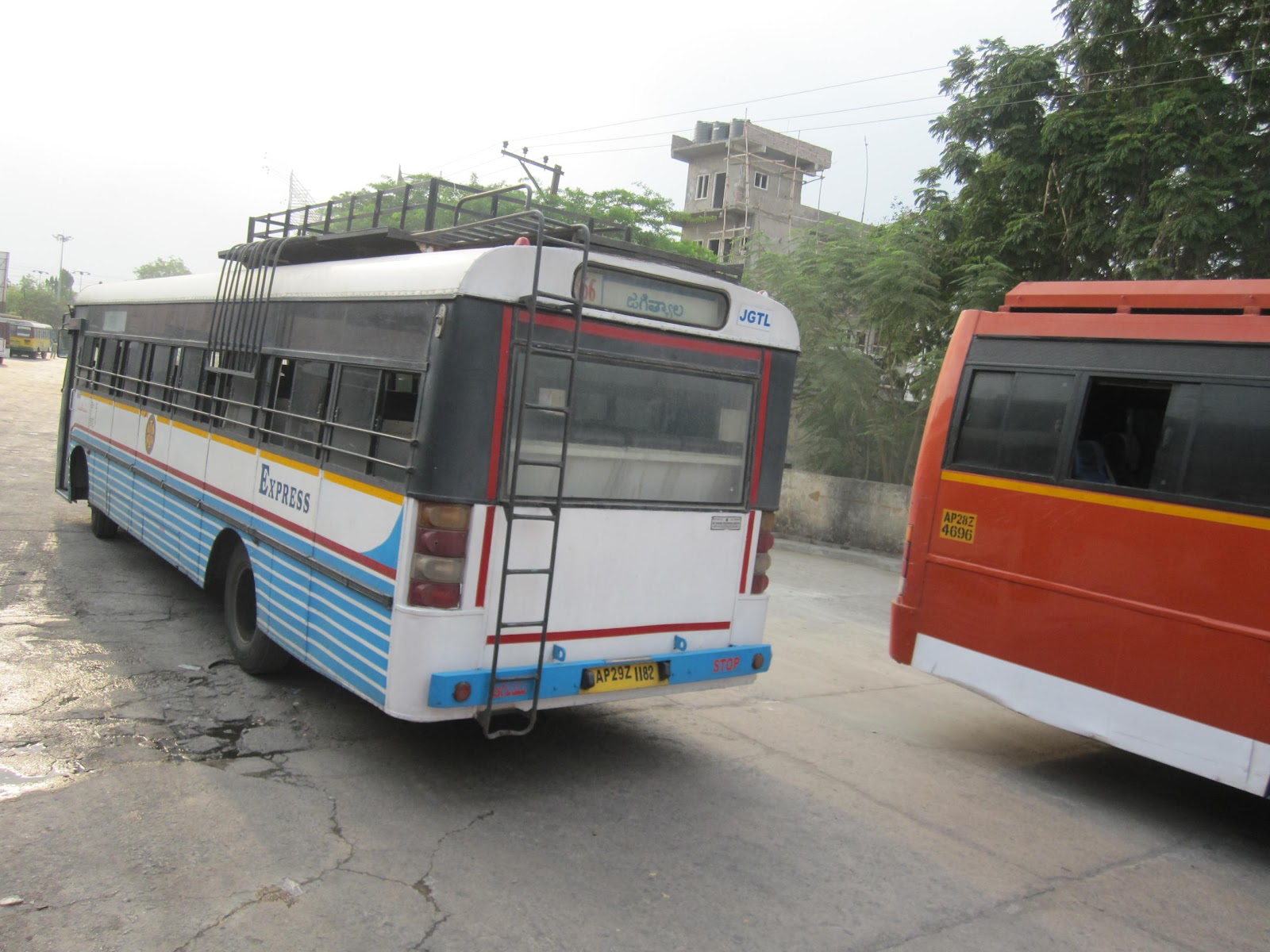 TS AP & SRTC BUS FANS: J.B.S [Jubilee Bus STation] Secunderabad / PICKET