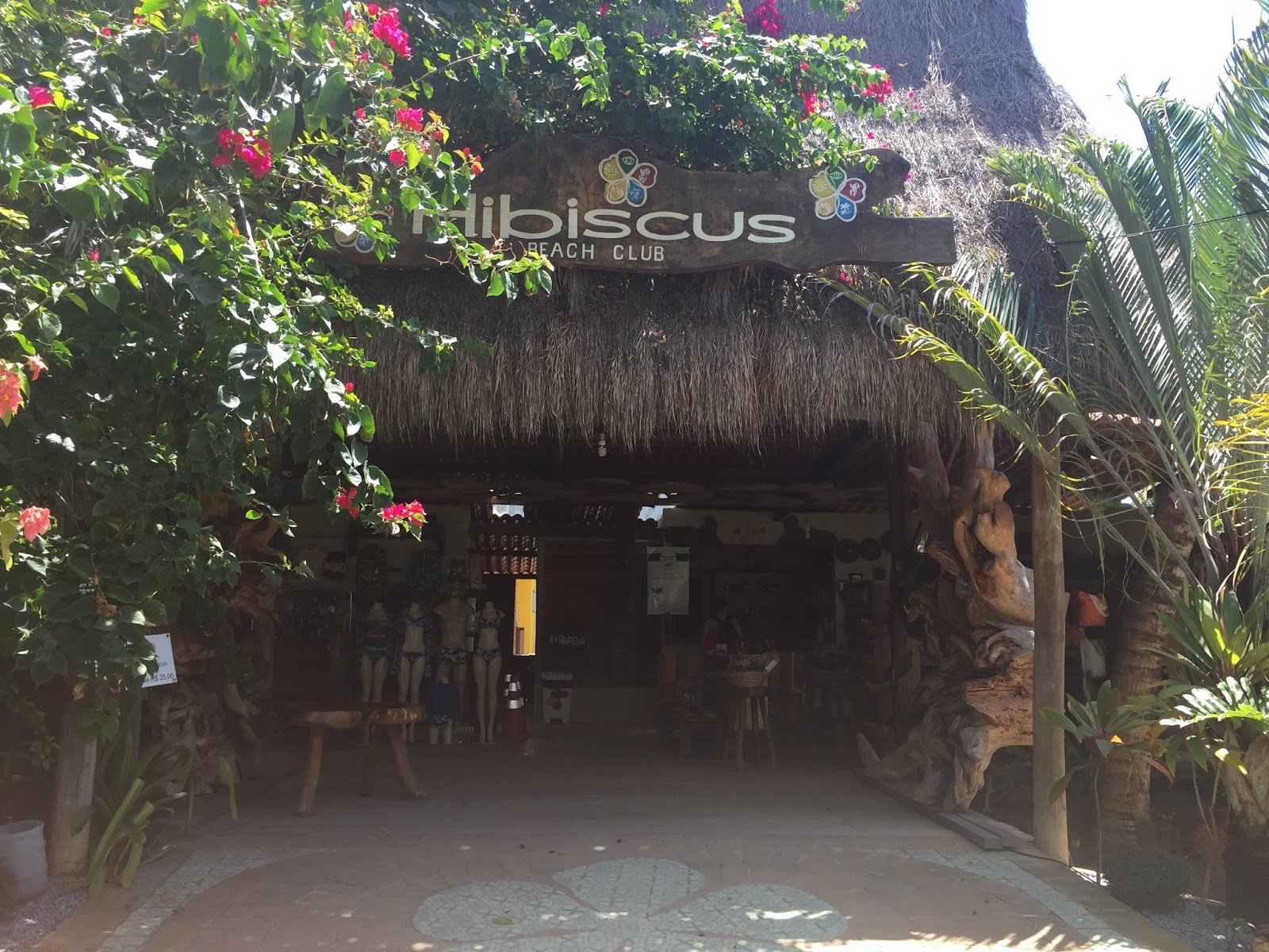 Madame Lilica | Dica Maceió: Hibiscus Beach Club