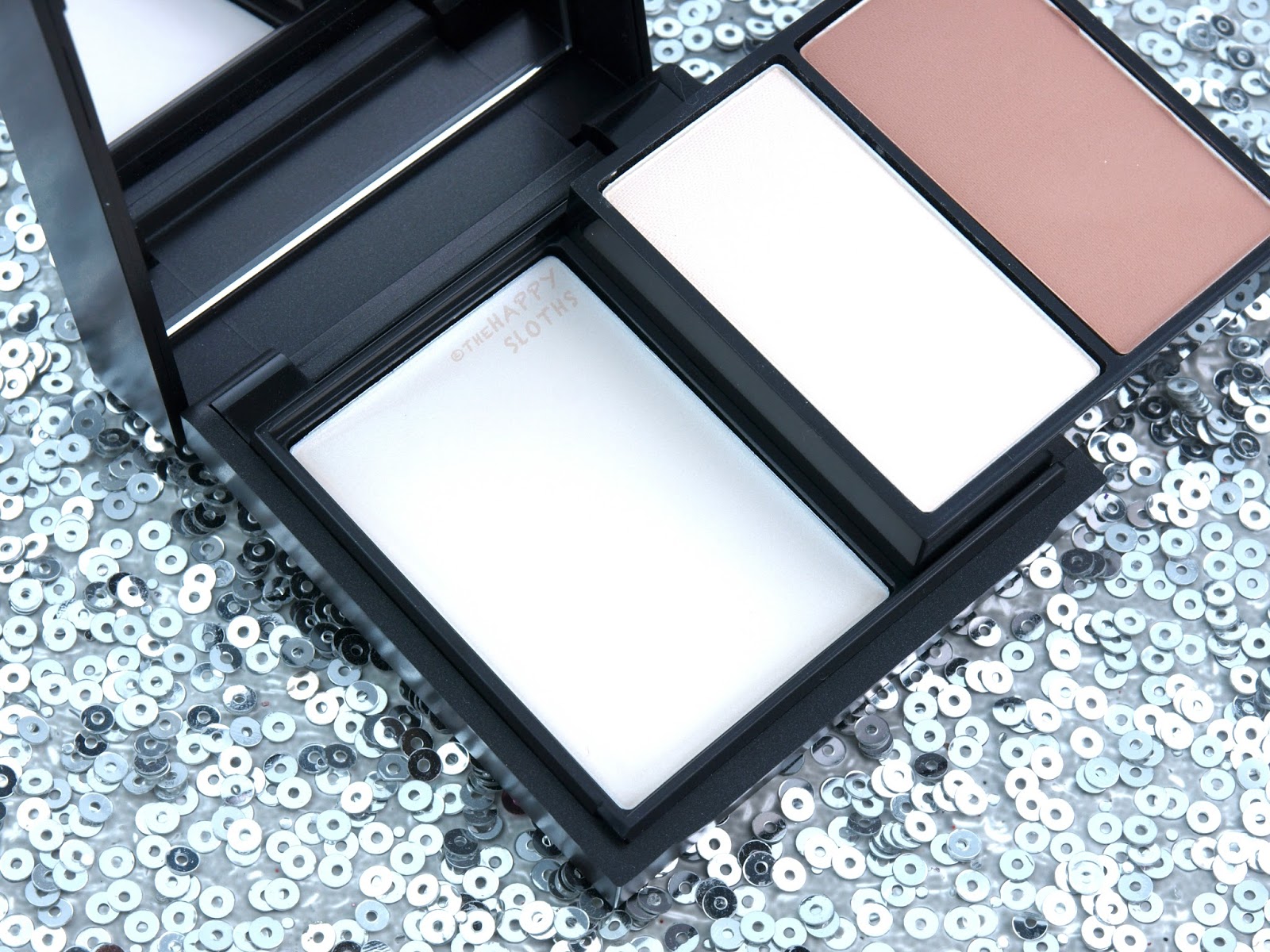 MAC All The Right Angles Contour Palette in "Light": Review and ...