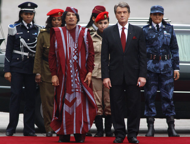 TENDAI TODAY: Gaddafi's Women Bodyguards: Photos Of The Amazonian Guard