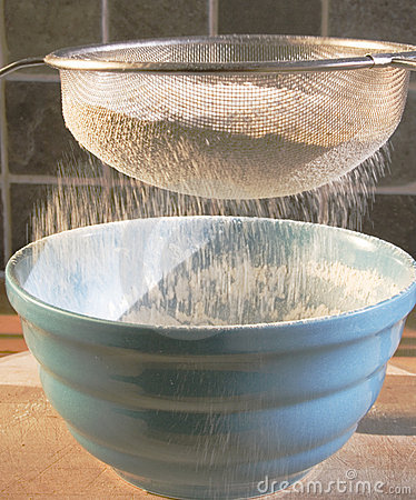 French Vocabulary Illustrated: tamiser