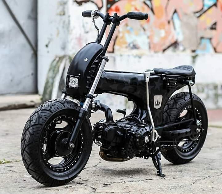 Custom Honda C90 This is Cool Flat - LAPAK MOBIL DAN MOTOR BEKAS