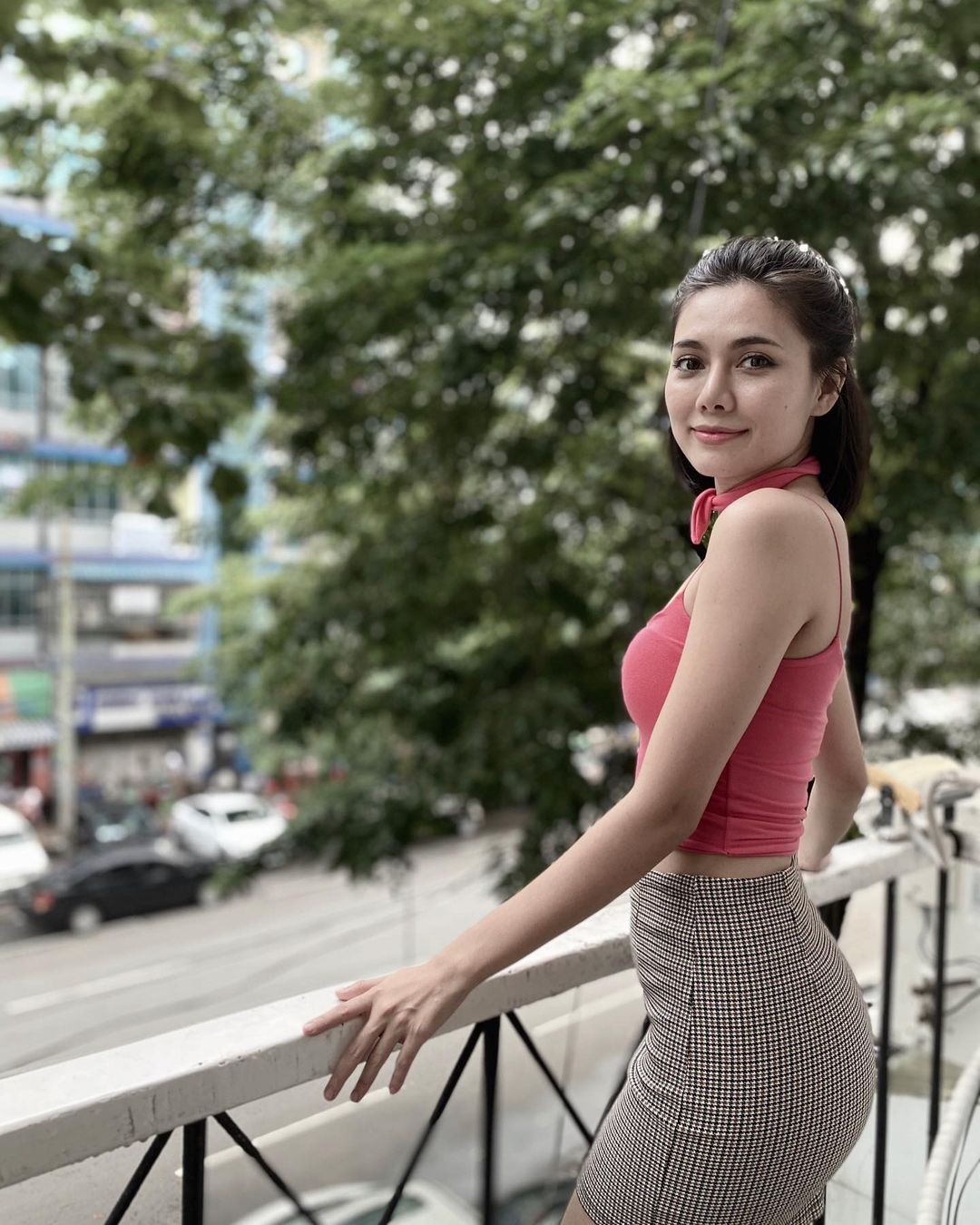 May | Myanmar Model Girl