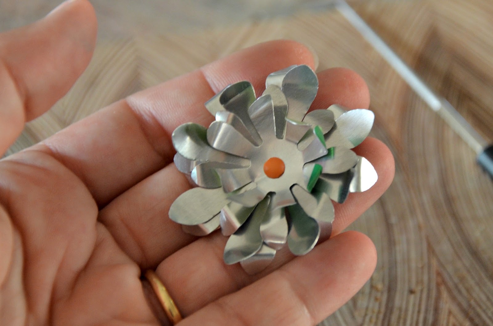 Metal Flower Hair Clip{Crissy's Crafts}