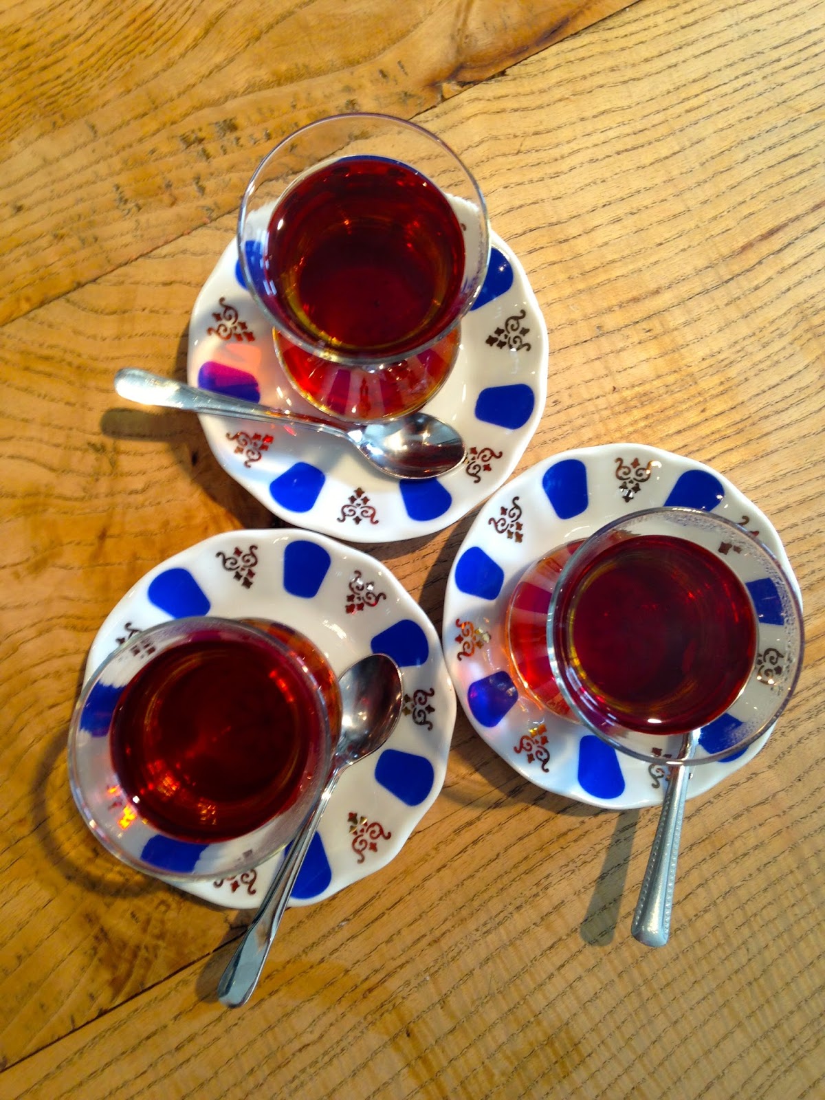 GIRL IN THE BIG SMOKE