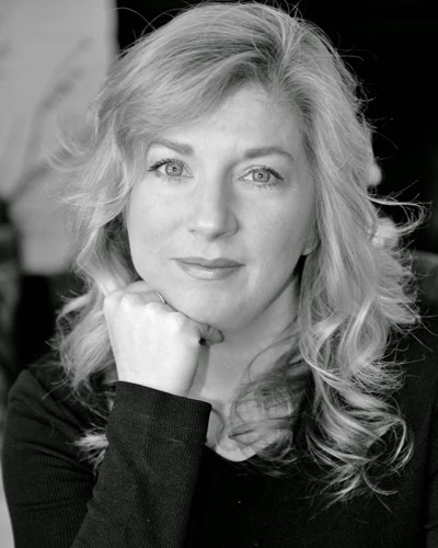 Literary Classics: Author Spotlight, Robin Donaruma, on her award ...