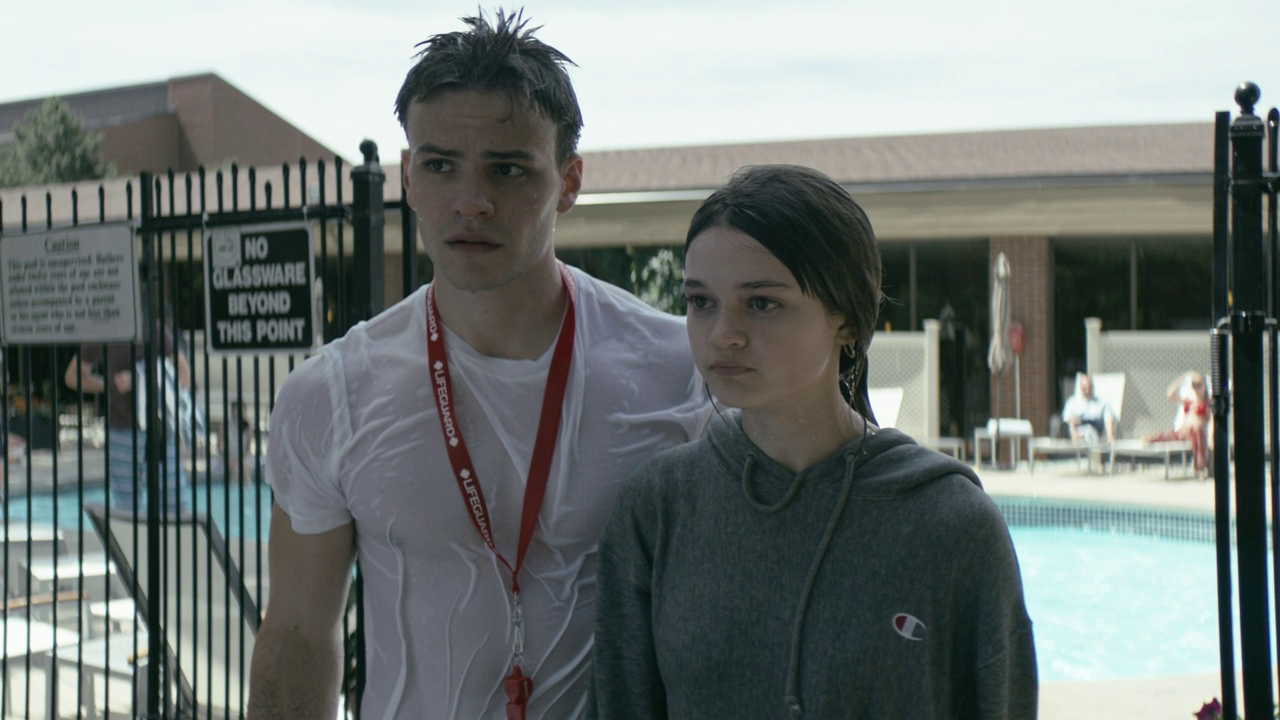 ausCAPS: Mika Amonsen in Wayne 1-05 "Chapter Five: Del"