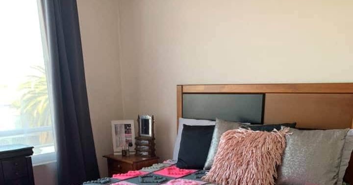 How to crochet a square with heart bobble chart - CROCHET WORKS