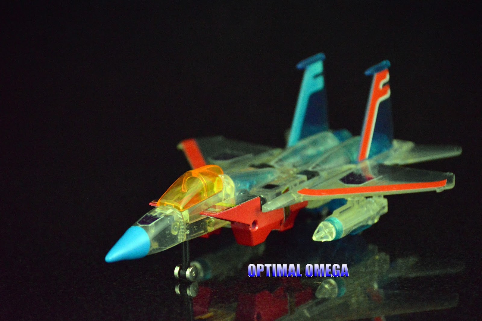 Optimal Omega's Transformers: eHobby Ghost Starscream
