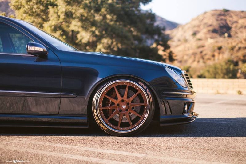 Mostbook: Tuning Mercedes Benz AMG E55 W211