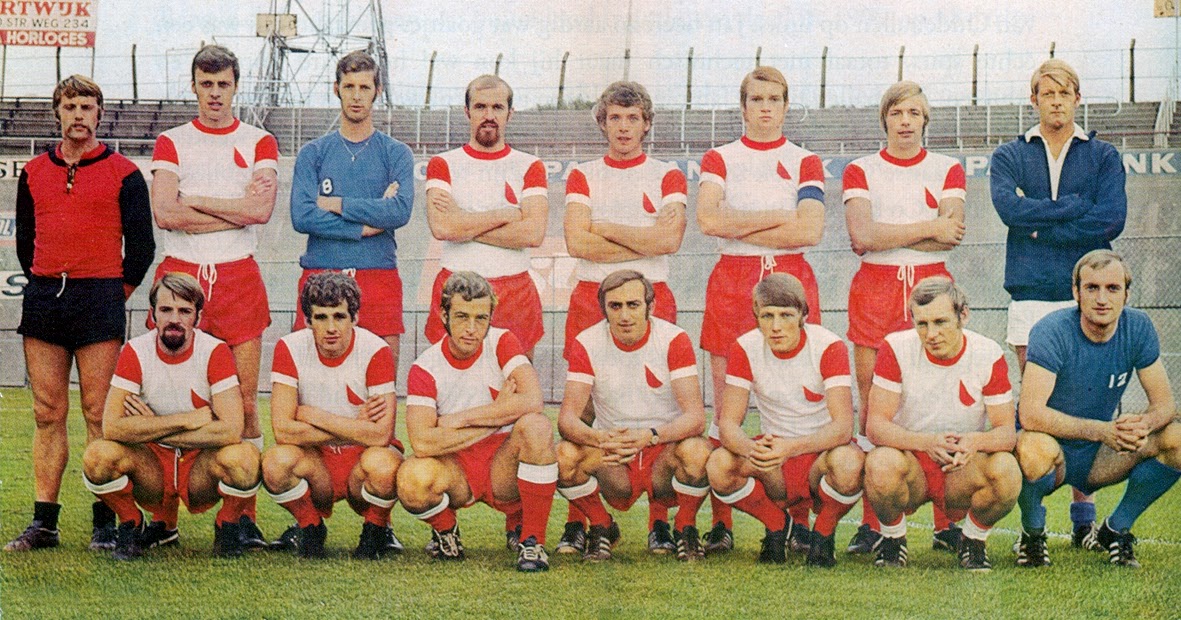 THE VINTAGE FOOTBALL CLUB