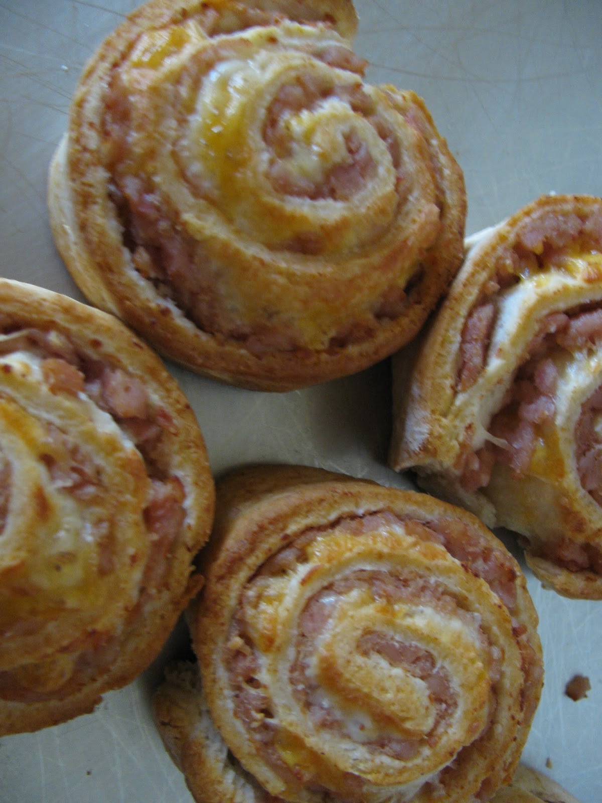 Hansell Notes in a Minor Key: Simple Snacks from a Biscuit Mix